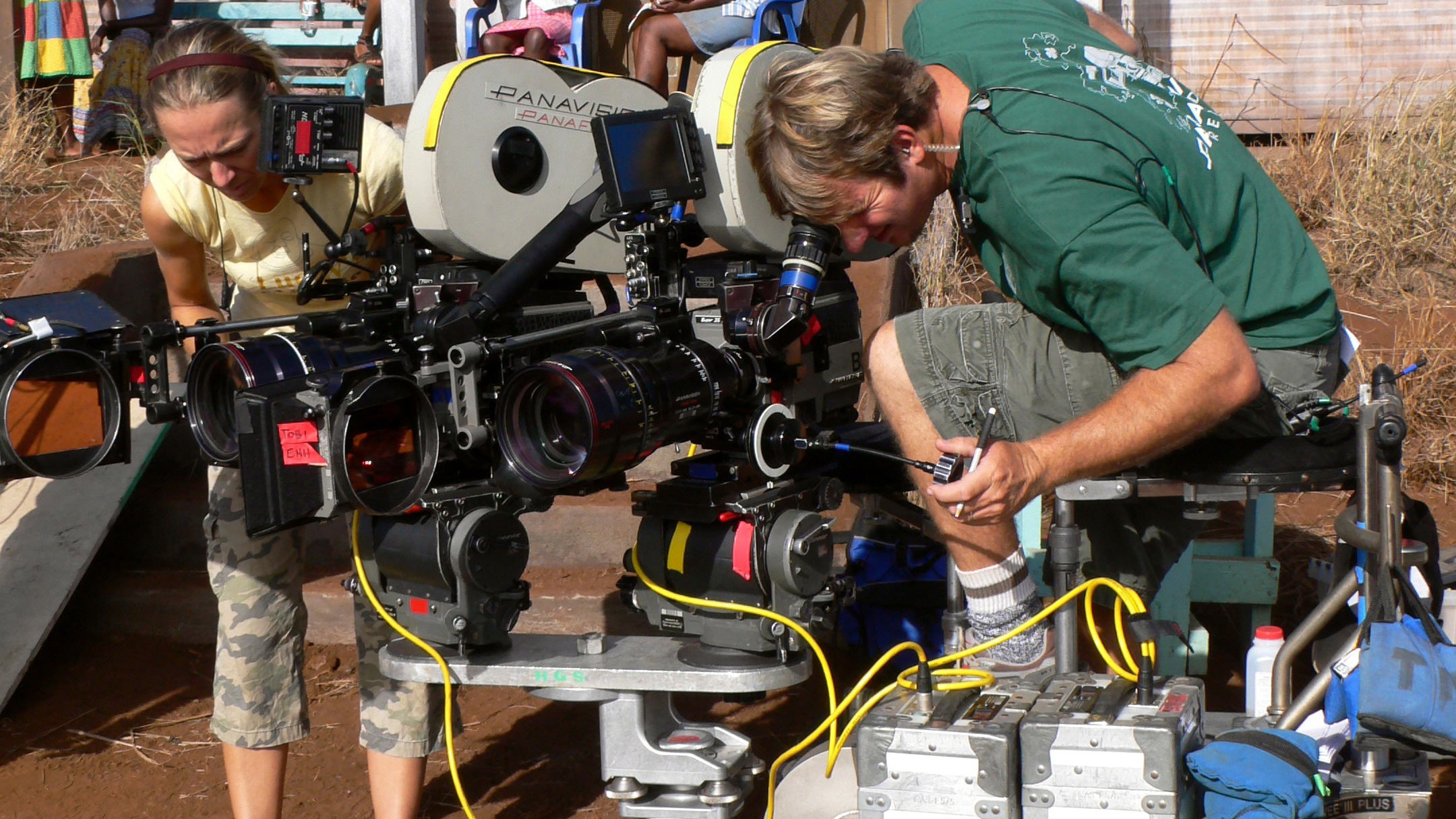 Big Lenses Will Speed You Up & Weigh You Down | The Black and Blue